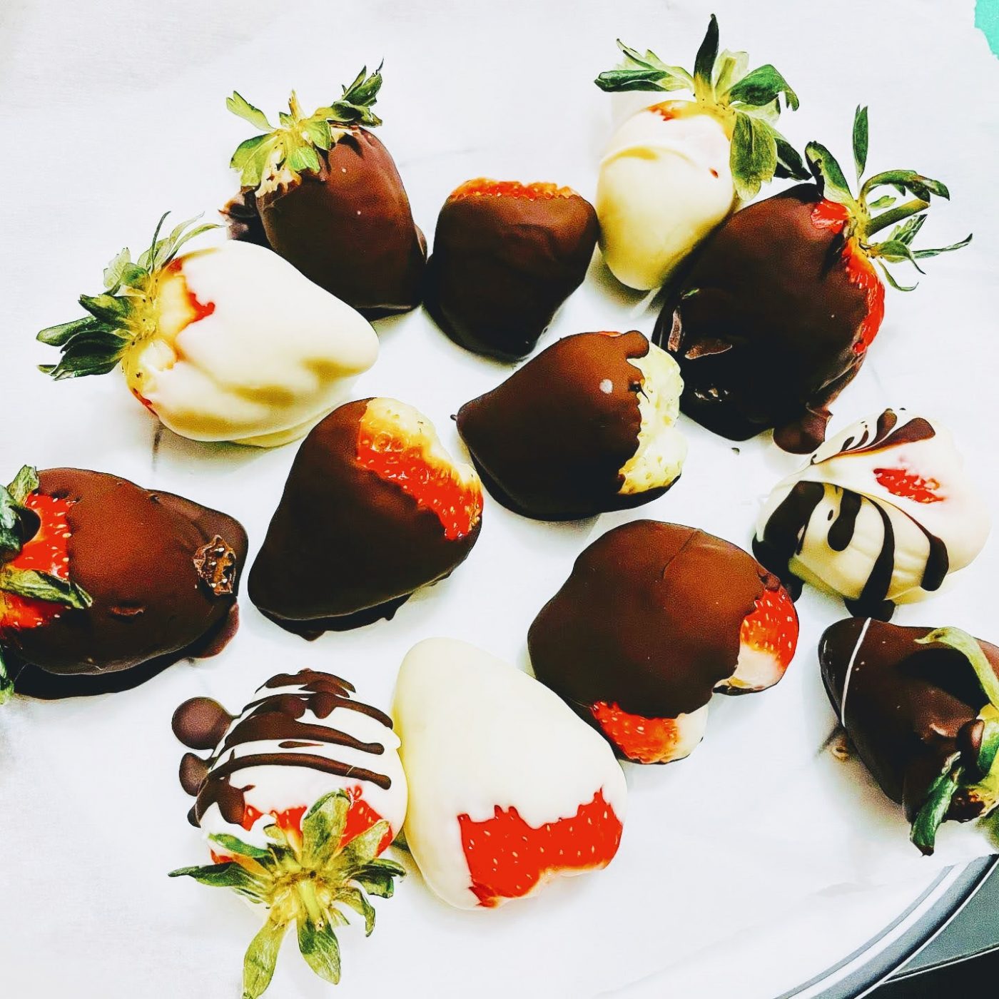 Chocolate Covered Strawberries Recipe - Easy and Fun Activity for the ...